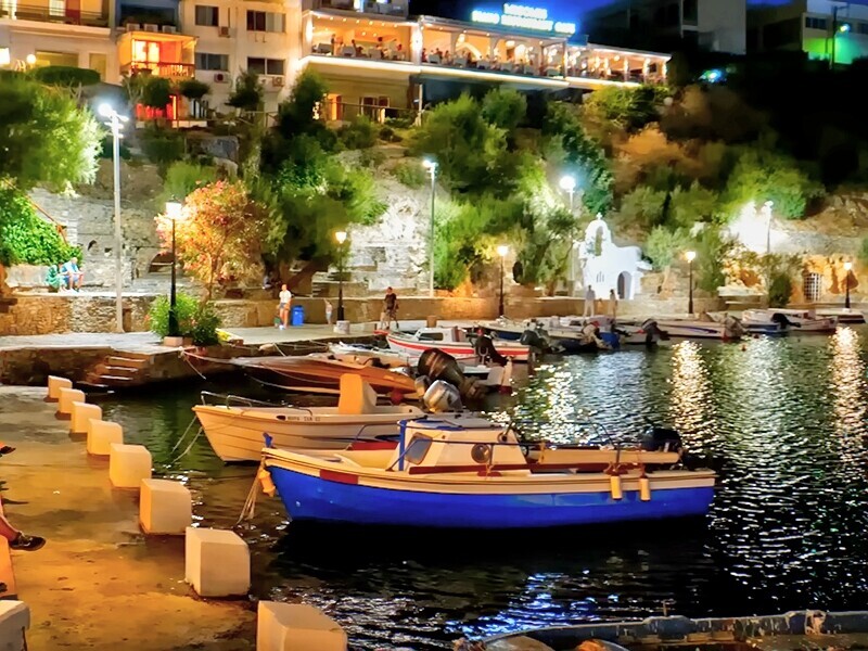 Discover the Ultimate Guide: Top 10 Must-Experience Attractions in ...